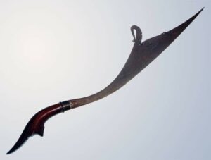 Kenapa Pedang-Pedang Orang Melayu Pendek? - The Patriots