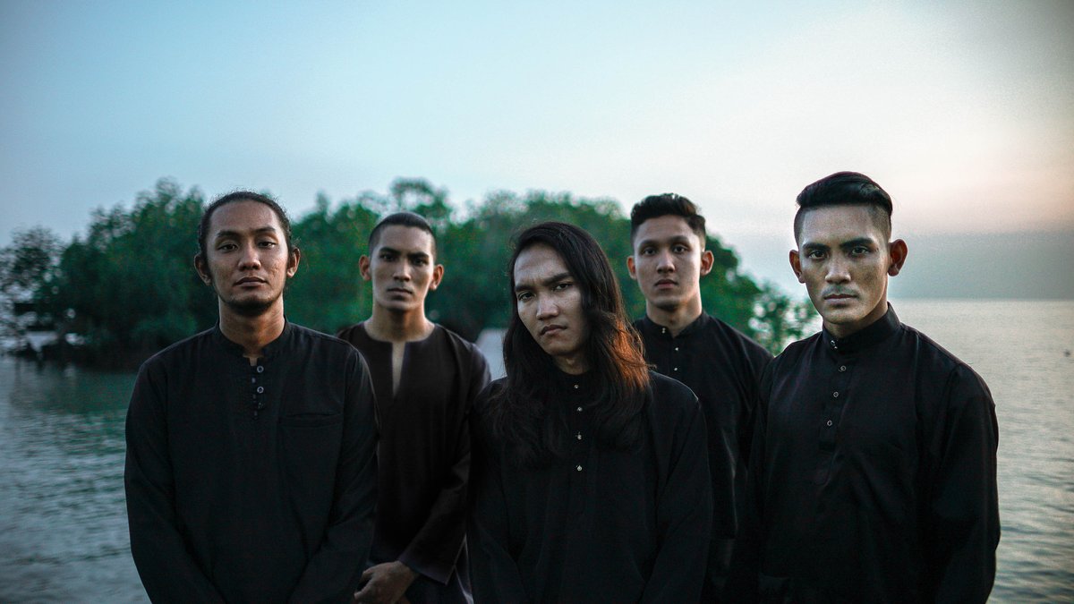 Sejarah Band Sekumpulan Orang Gila (SOG) - The Patriots Sejarah Band Sekumpulan Orang Gila (SOG) - The Patriots