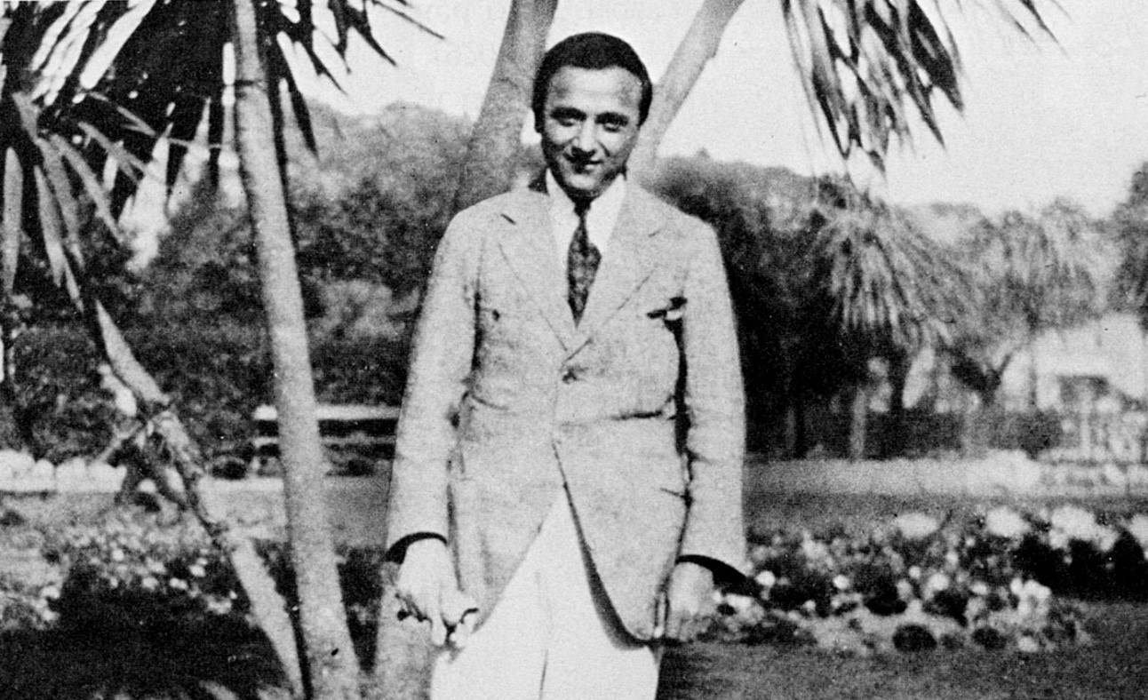 Asal Usul Gelaran Nama Effendi - The Patriots